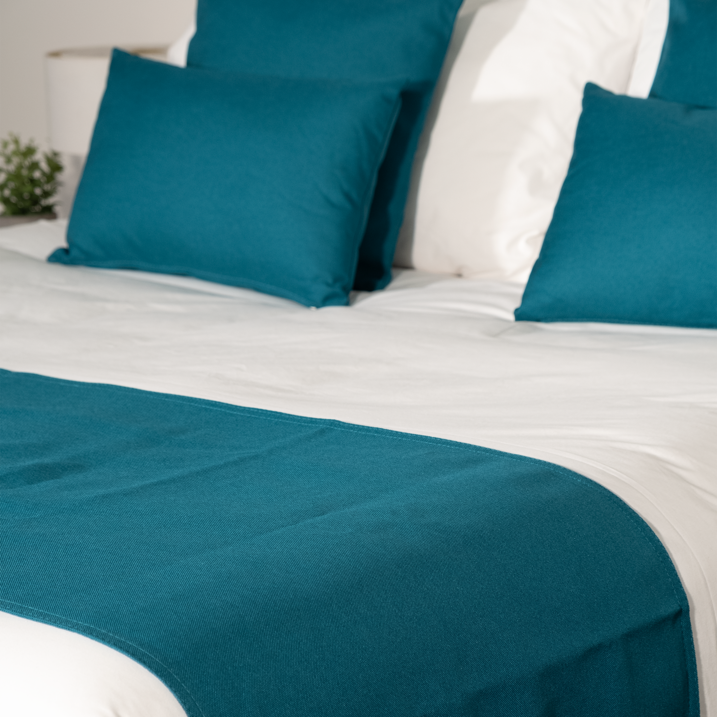 DreamTicket Cooper Runner Teal - Vendella - Specialists in Hospitality ...