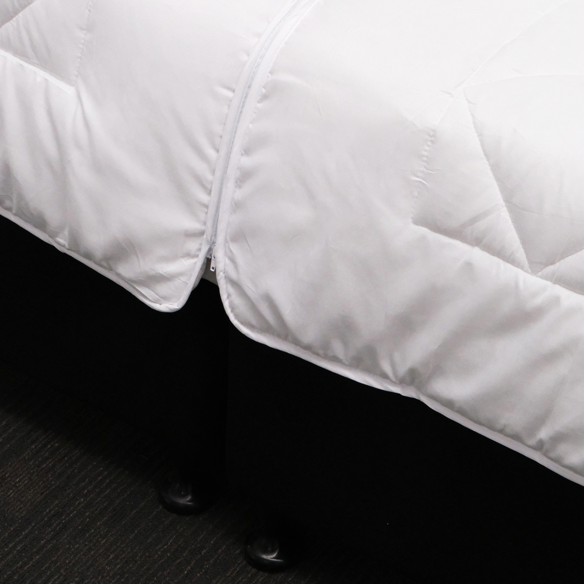 DreamGreen 340gsm Duvet Inner Split & Zip - Vendella - Specialists in ...