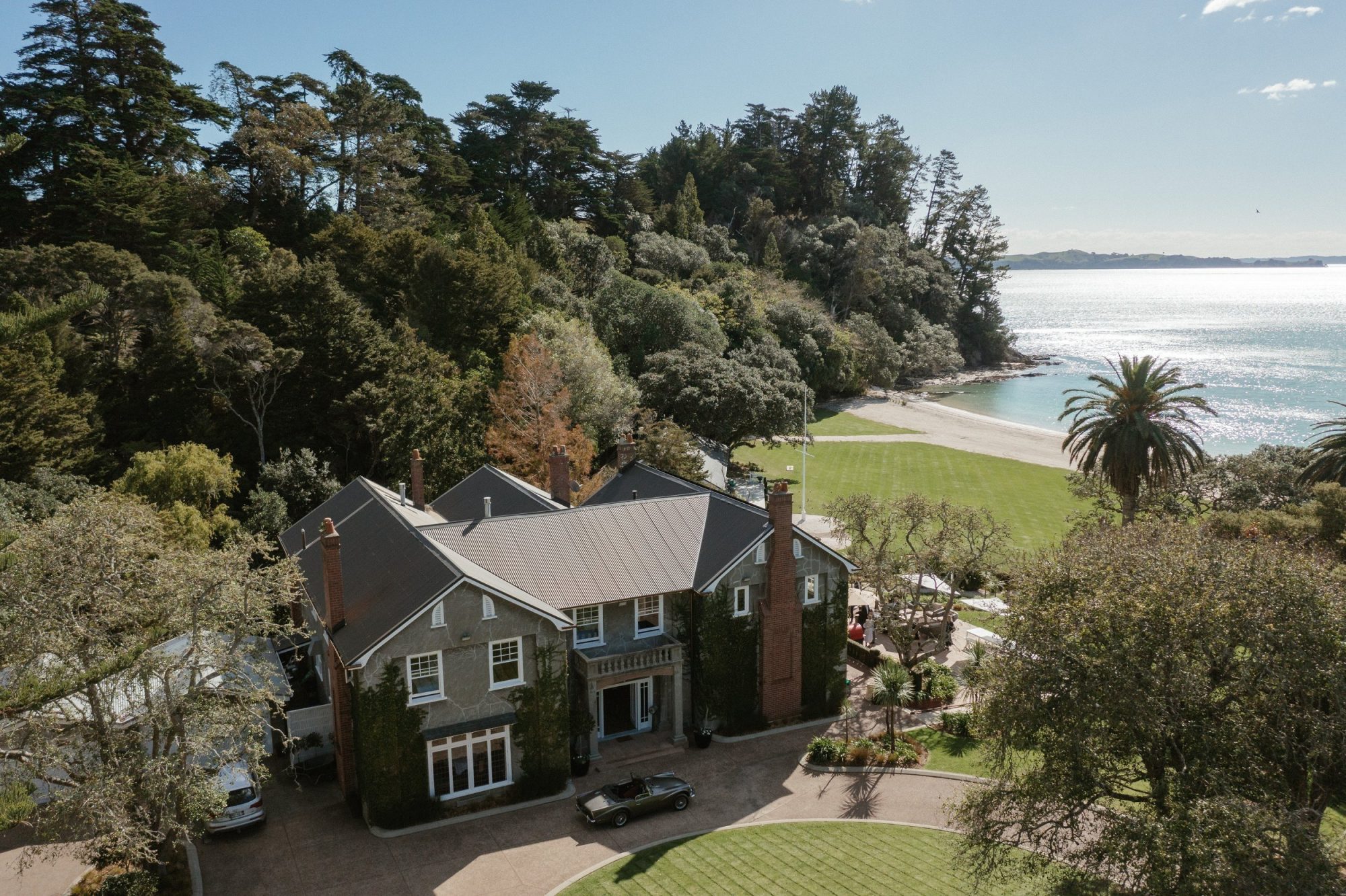 McCallum Residence and Grandfathers @888 | Vendella NZ